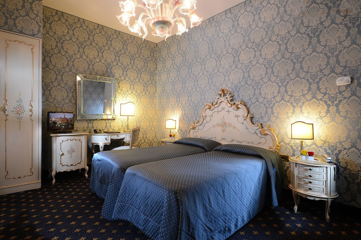 Hotel Rialto - Triple Classic